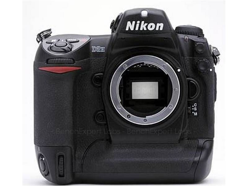 NIKON D2H | Appareils Photo Numériques